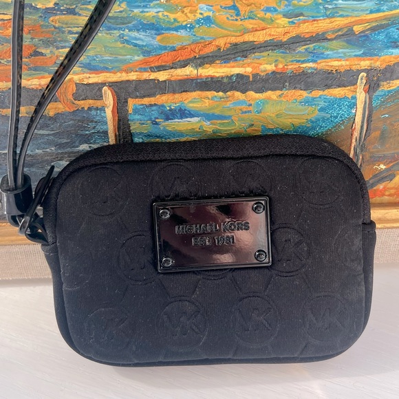 Michael Kors | Bags | Michael Kors Neoprene Card Holder | Poshmark